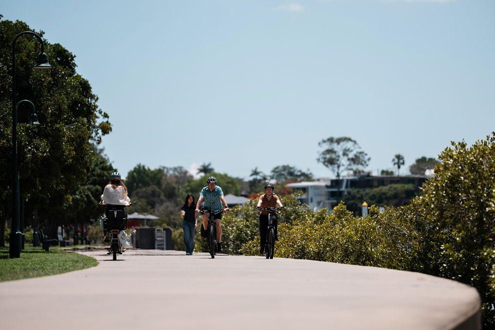 Speed limits for e-bikes and personal mobility devices - qld.gov.au