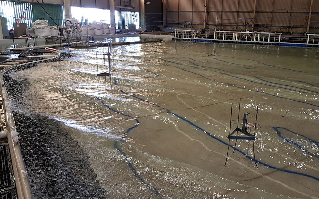 Wave basin | Environment, land and water | Queensland Government